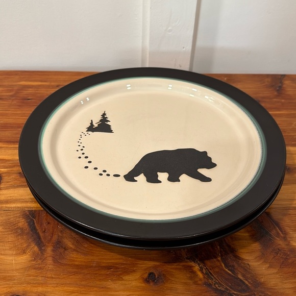 Bass Pro Shops | Dining | Bass Pro Shops Bear Tracks Tree Dinner Plates ...
